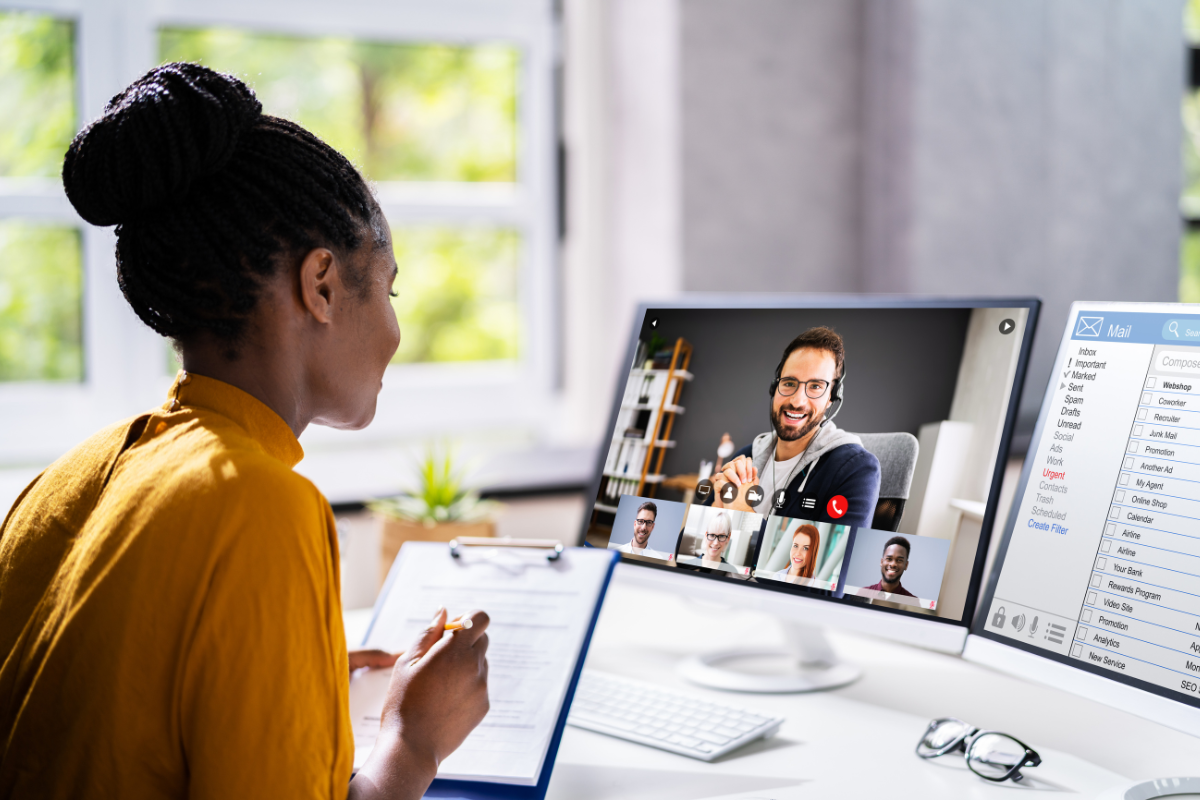 How To Blur Background In Google Meet: A Quick Guide - SearchInventure